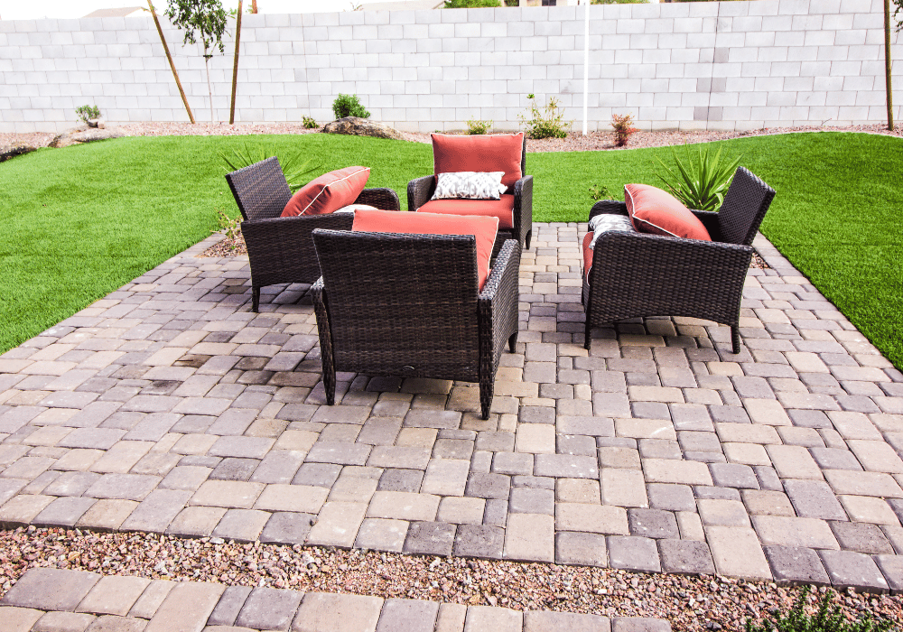The Best Ways to Use Pavers for Landscaping | Great Canadian Landscape Inc.